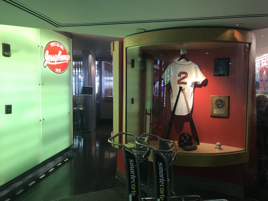 [新手專區] 新貴通會員卡 (Priority Pass) 於機場餐廳免費用餐之簡介（更新版） | TripPlus